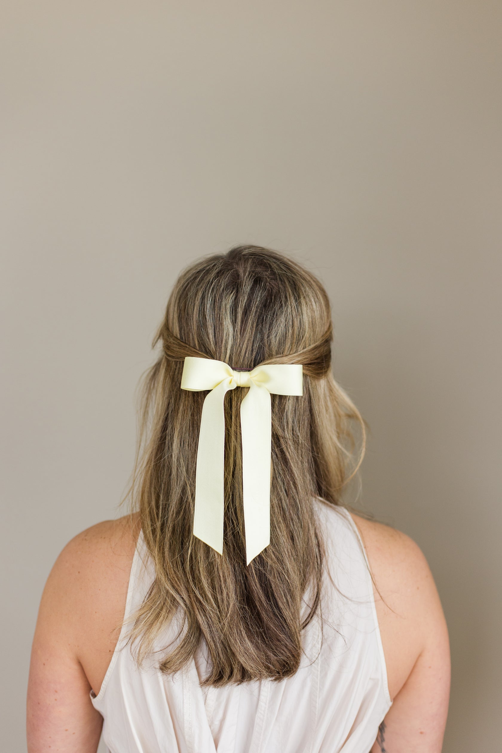 Florence Matte Satin Bow – Grace & Grandeur Bow Company