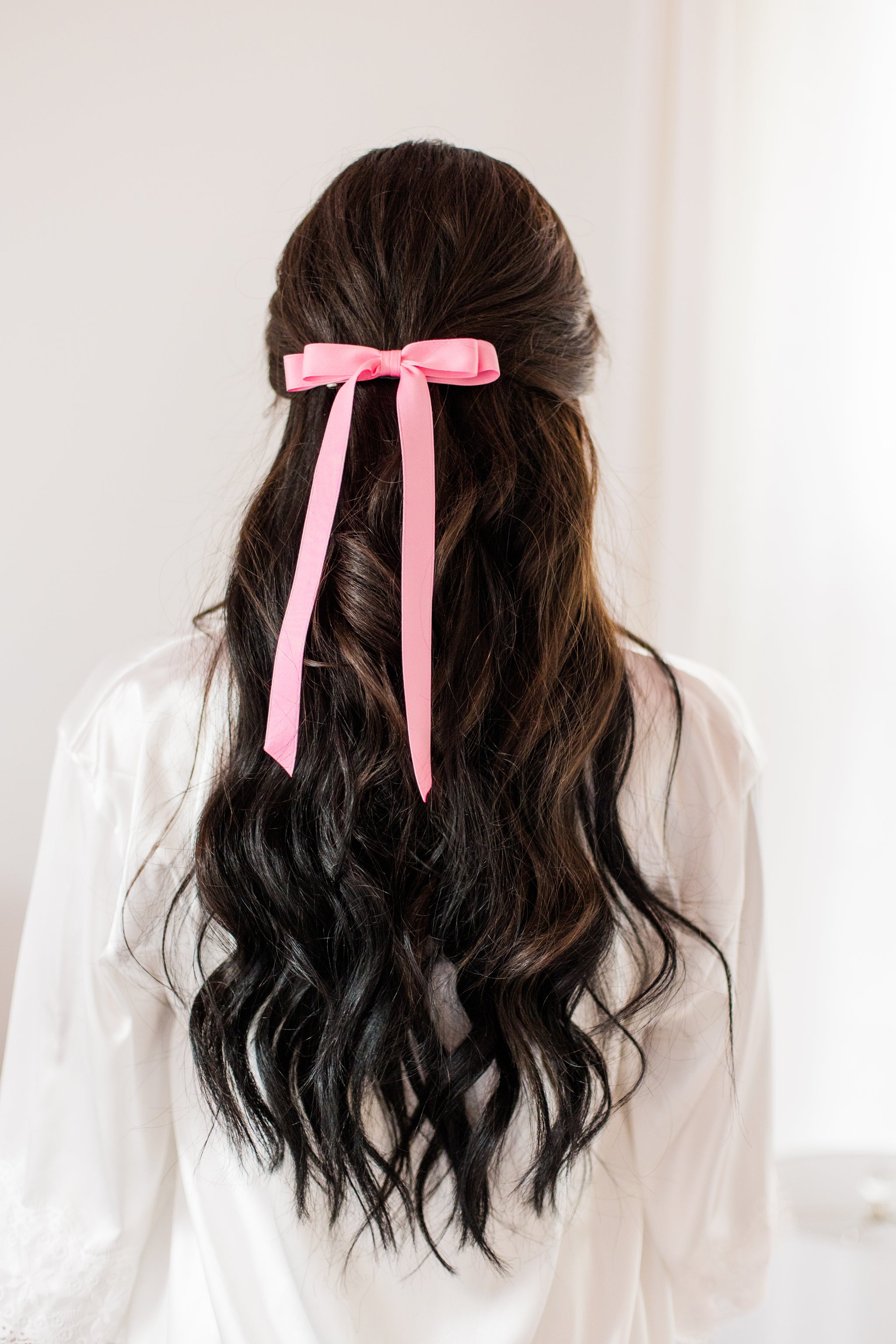 Micro Alice Matte Satin Bow – Grace & Grandeur Bow Company