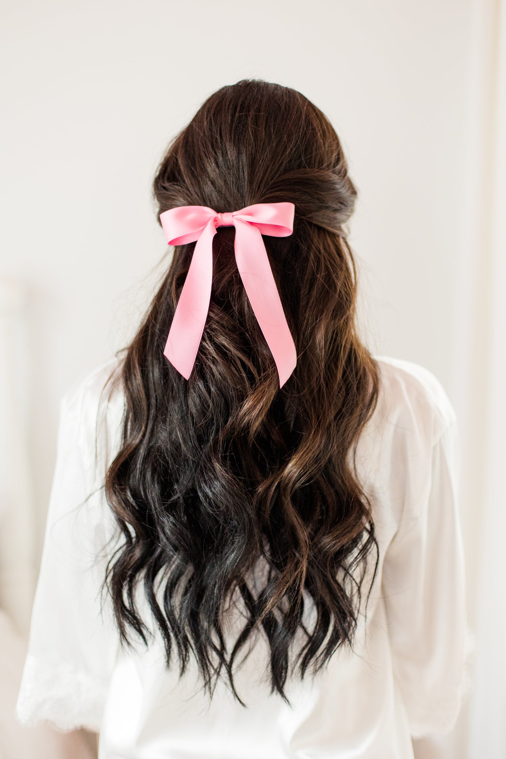 Florence Matte Satin Bow – Grace & Grandeur Bow Company